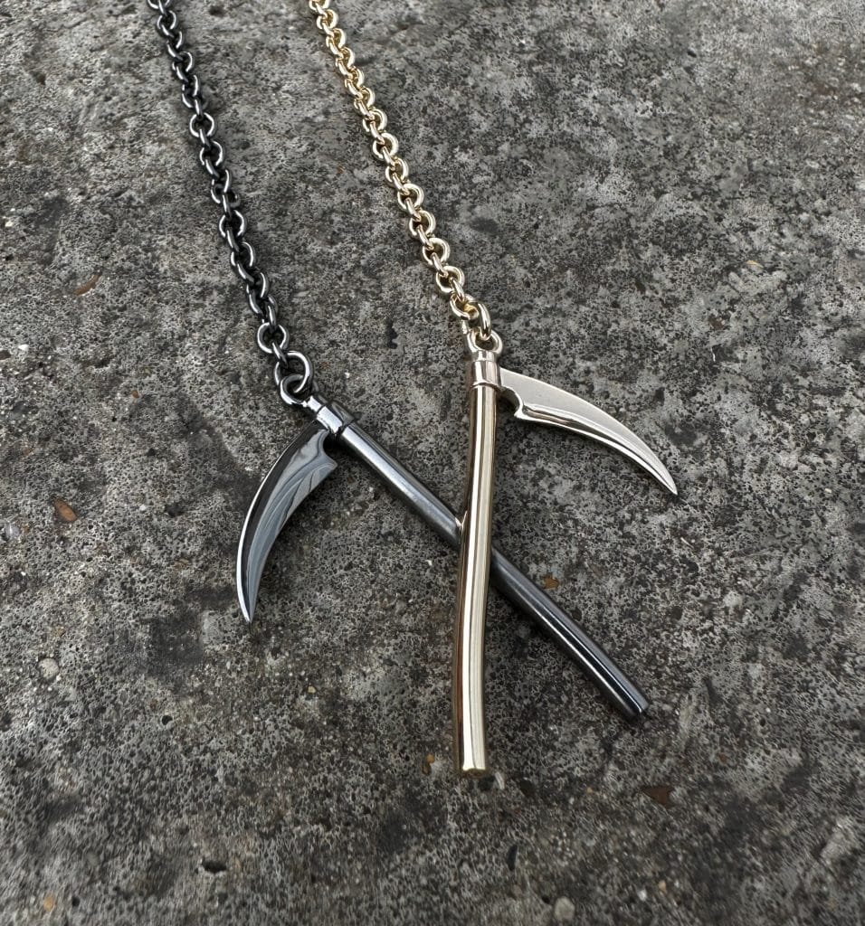 Solid 9ct Yellow Gold & Black Rhodium Crossed Scythes Chains ...